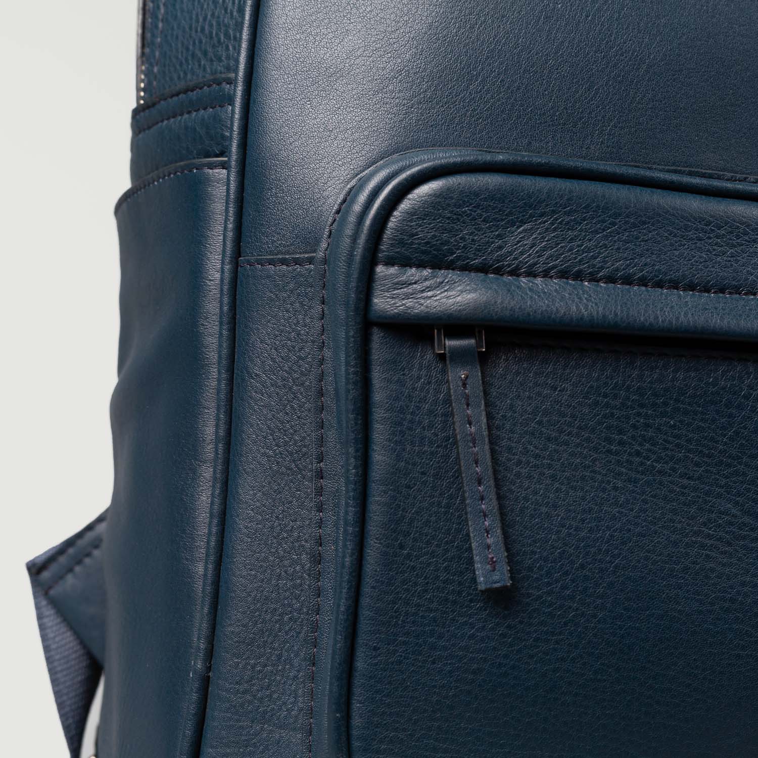 The Philos Midnight Blue Leather Backpack For Men & Women - The Jacket ...